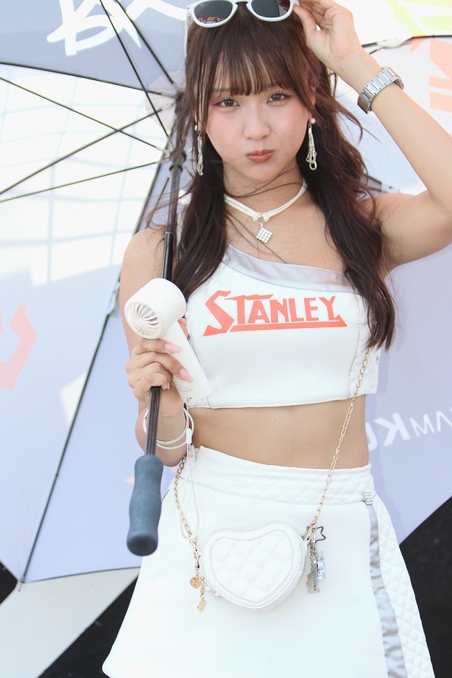 2025 SUZUKA GT 300KM (森脇梨々夏さん）: ケセラセラ